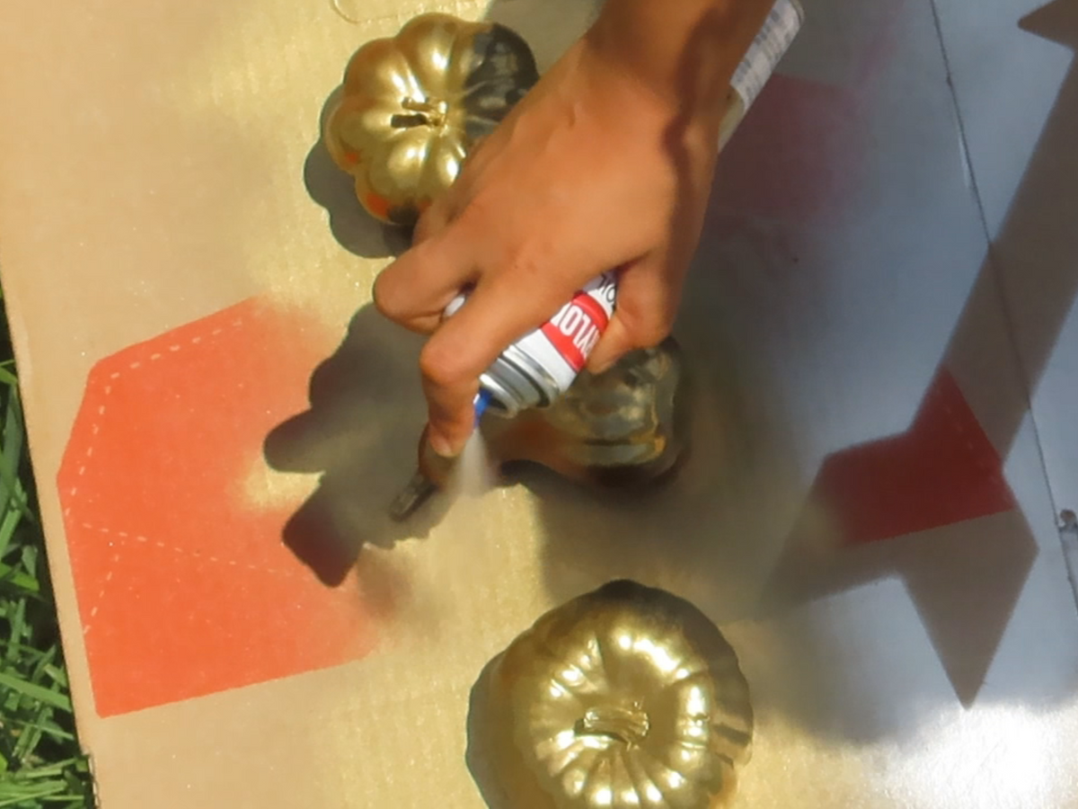 How to Make a Beautiful Cornucopia for Thanksgiving - DeAnn Creates