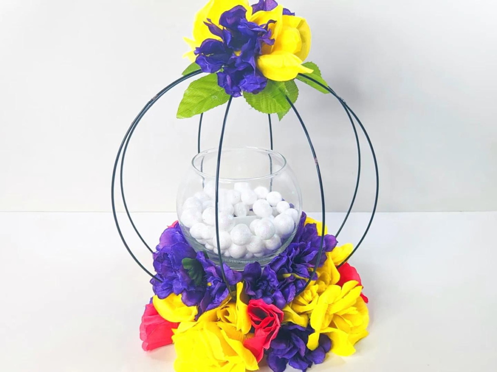 How To Make a Table Centerpiece with a 3D Wreath Form - DeAnn Creates